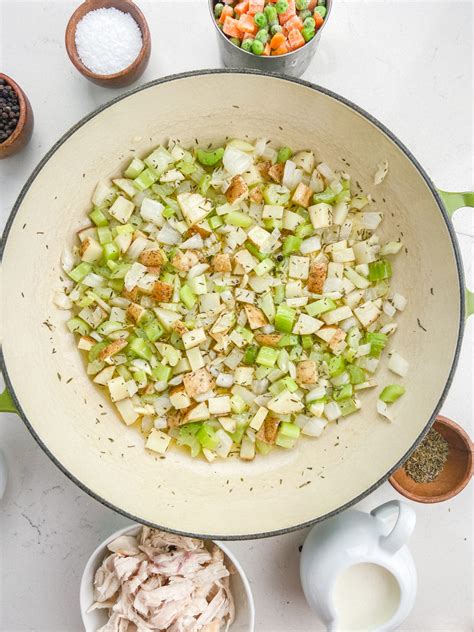 Easy Chicken Pot Pie Lifes Ambrosia