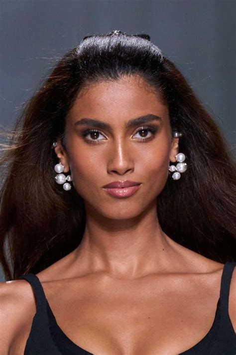 Versace Spring Summer 2024 Fashion Show Details And Closeups Photos