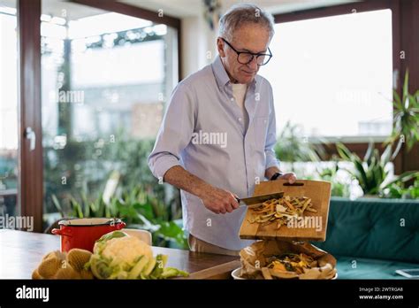 Kitchen Waste Making Compost Hi Res Stock Photography And Images Alamy