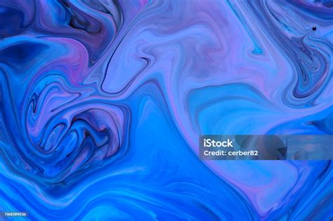 다채로운 아크릴 거품 추상 잉크 디자인 템플릿 혼합 텍스처 배경입니다 액체 색상 배경입니다 벽지 패턴입니다 오일 포스터 디자인 템플릿 유체 예술 0명에 대한 스톡 사진 및