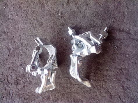 China Custom Scaffolding Drop Forged Double Clamp Manufacturers Manufacturing Company