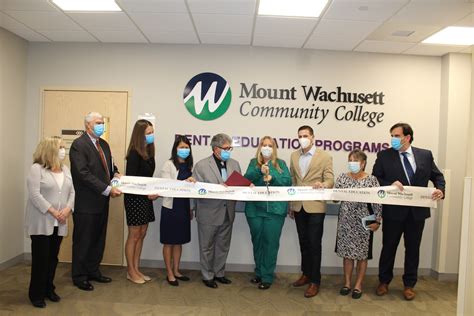 Mwcc Celebrates Dental Education Clinic Enhancements With Ribbon Cutting Mount Wachusett