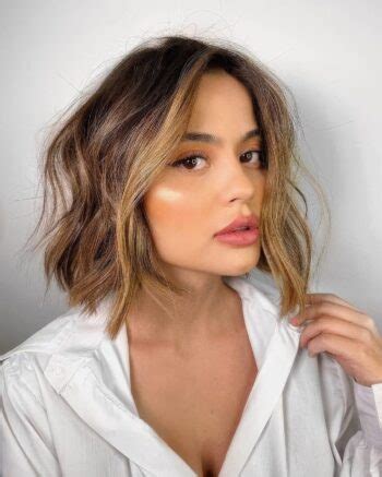 22 Stylish And Catchy Bobs With Side Bangs Styleoholic