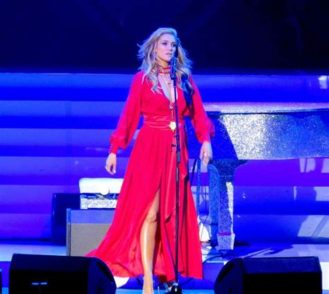 Pin By Alicia Roman On Delta Goodrem Wings Of The Wild Tour 2016 Boho
