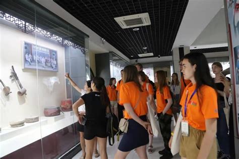 白俄罗斯高校学生访华团来访 西安交通大学 国际合作交流处 港澳台事务办公室