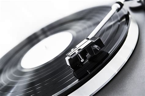 턴테이블 비닐 레코드 플레이어 디스크 자키에 대 한 복고풍 오디오 장비 Dj가 재생 음악을 혼합 하는 사운드 기술 블랙 비닐 레코드 빈티지 비닐 레코드 플레이어 0명에 대한