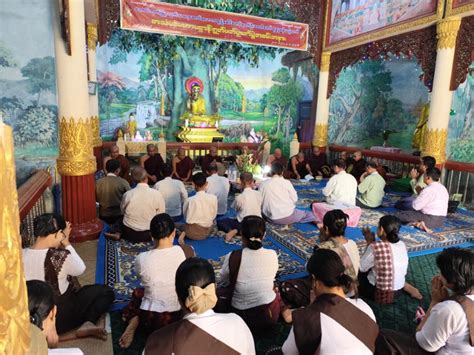 Myanmarnationalpost တောင်ကုတ်မြို့၌ မြို့ကျက်သရေဆောင်လောကထွဋ်ခေါင်ဖောင