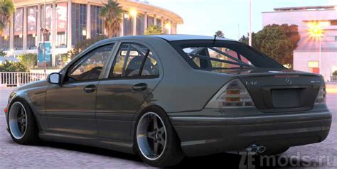 Скачать мод Mercedes Benz C32 для Assetto Corsa