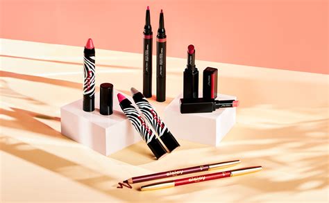 5 Celebrity Makeup Artists Share Their Most Trusted Lipstick Hacks
