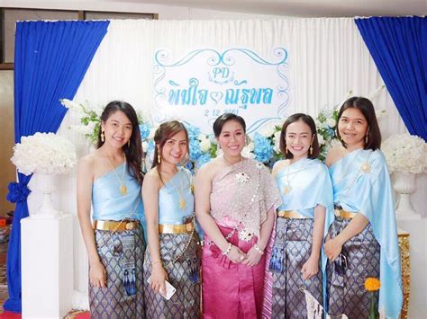 เช่าชุดไทยเพื่อนเจ้าสาว By ช่อนาง โปรโมชั่นดีๆ เช่าชุดไทยเพื่อนเจ้าสาว ชุดไทยเพื่อนเจ้าสาวราคา