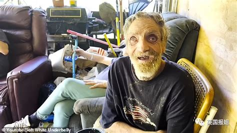 美国家族乱伦三代：无法说话，只能犬吠 八阕