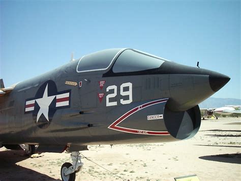 Vought F 8 Crusader Walkaround Net Maquettes