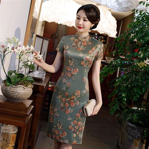 Chinese Traditional Clothes For Women Beautiful Chinese Qipao Dress