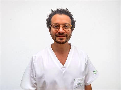 Omar Hassan Adent Zahnarztzentrum