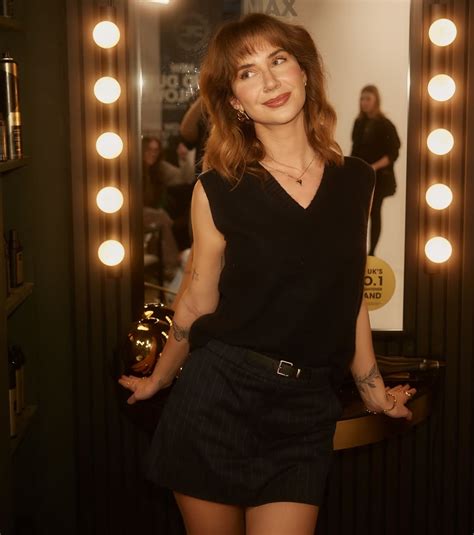 Summer Fox Hld Talent