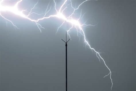 Do Lightning Rods Really Attract Lightning