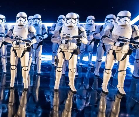 Disneys Star Wars Hotel To Close