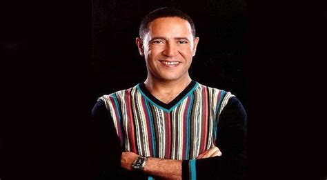 أشرف عبد الباقي يودع راجل و 6 ستات إرم نيوز