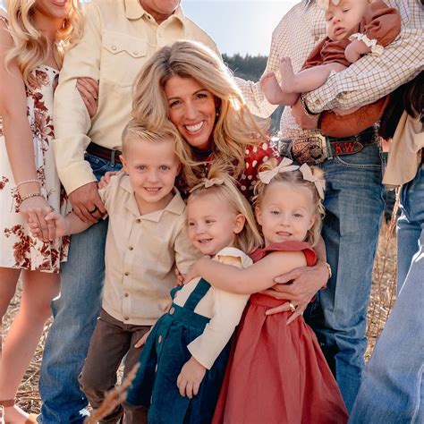 Emily Wright Doterra Added A New Photo Emily Wright Doterra