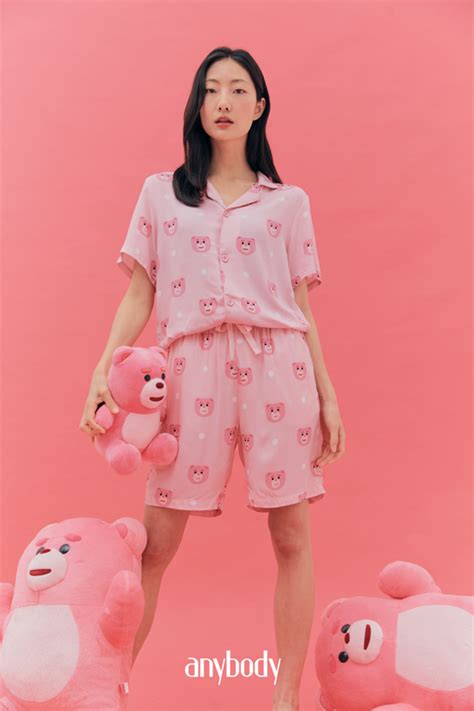 [패션엔] 이랜드 애니바디 인기 캐릭터 벨리곰과 콜라보 홈웨어 전개