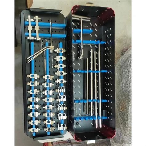 Stainless Steel Small External Fixator Set At ₹ 25000set In New Delhi Id 2855574073088
