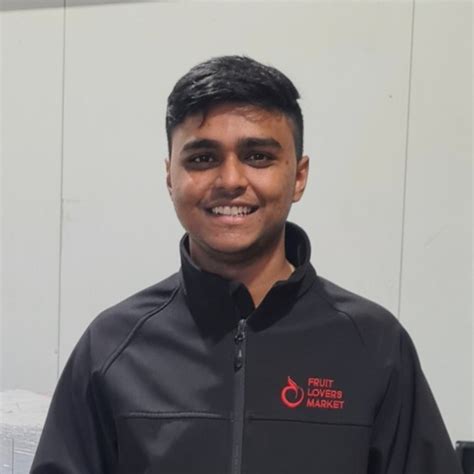 Anshu Patel Manager Fruit Lovers Market Linkedin