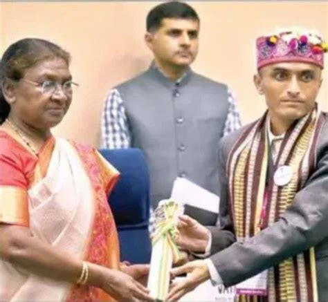 The Inspiring Journey Of Sunil Kumar A Teacher Who Turned Challenge