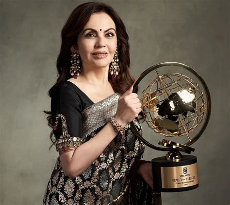 Nita The Wife Of Asias Richest Man Mukesh Ambani Bedazzled