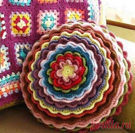Вязаное совершенство Вязаное совершенствоСвяжите подушку или коври узоры крючком Постила