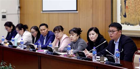 Эрхтэн эд эс шилжүүлэн суулгах тухай хуулийн төслийн хэлэлцүүлэг боллоо