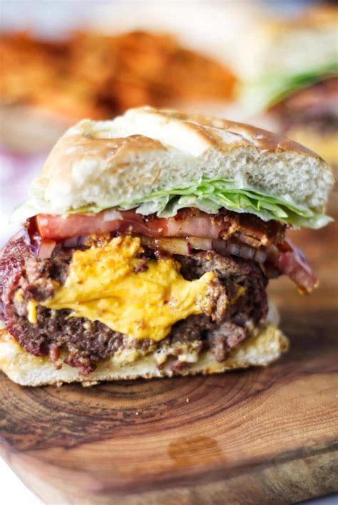 How To Cook Juicy Lucy Burgers