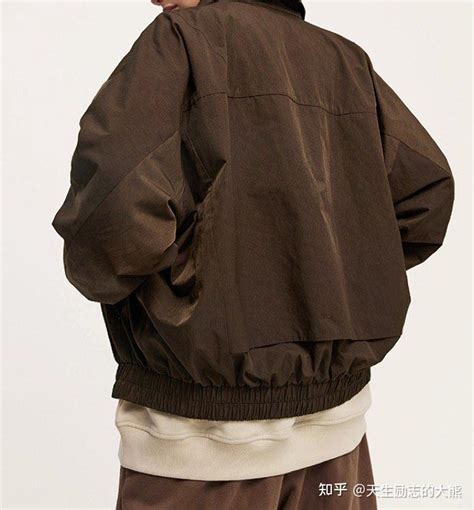 男士外套怎么挑这几款经典不过时大气又百搭 知乎