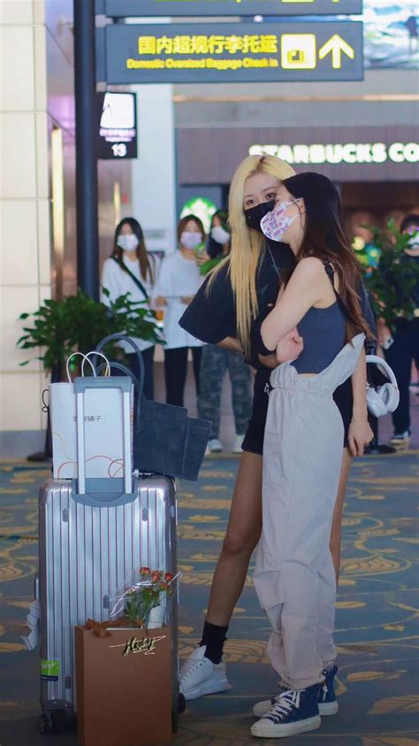 Ghim của Đường Akina Y Ninh trên 昕羊 Hân Dương Thể thao