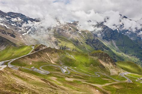 그림 같은 고산 구불구불한 산길 그로스글로크너 오스트리아의 하이라이트 루트 0명에 대한 스톡 사진 및 기타 이미지 0명 경관 계곡 Istock