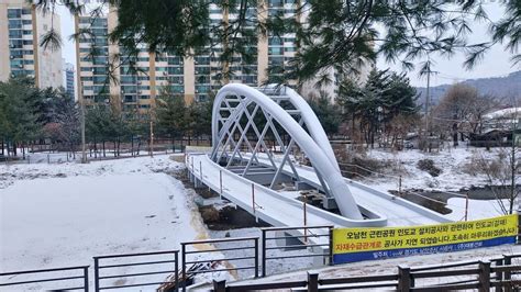 실리콘 달인 코킹 달인 훌라후프 달인 로프 작업 킹스타 코킹 실리콘 명장 아파트 창틀 코킹 베란다 창틀 코킹 아파트 샷시 코킹 실리콘 작업 코킹 작업