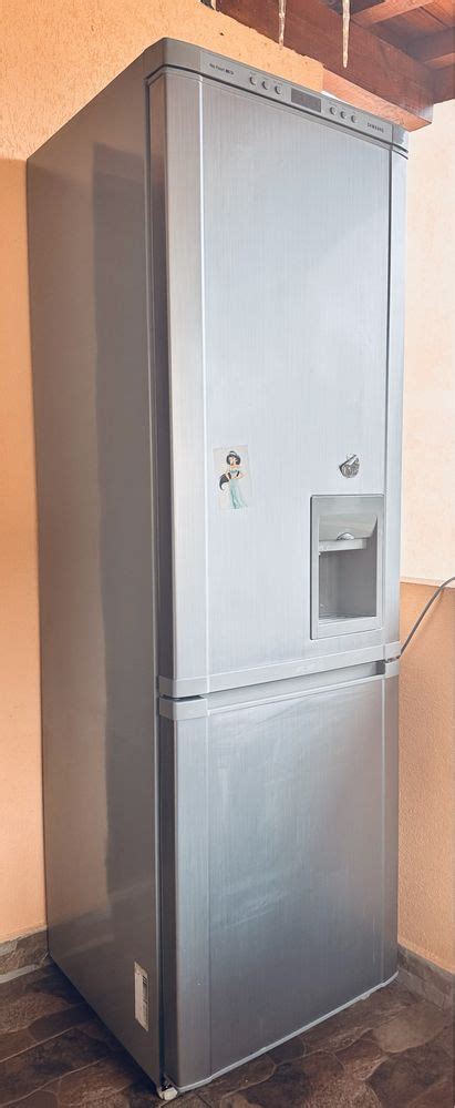 Хладилник с долен фризер Samsung No Frost гр Габрово Център • Olx Bg