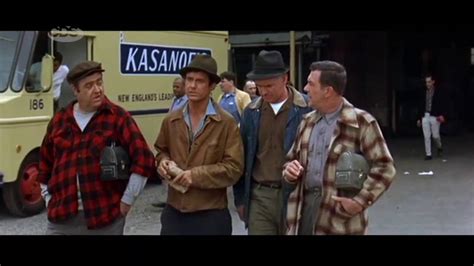 ყვავილები ელჯერნონისთვის ბესტსელერი წიგნის ამერიკული ეკრანიზაცია Youtube