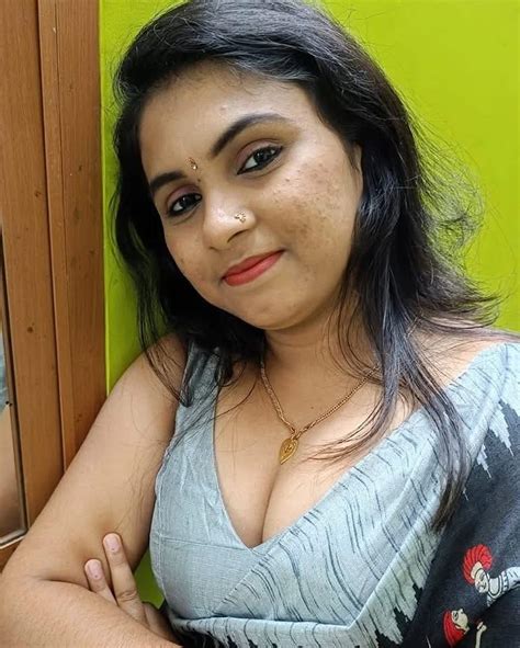 Simi മാറി നിന്ന് എന്നെപറ്റി കുറ്റം പറയുന്നവരോട് ഒന്നേ എനിക്ക് പറയാനുള്ളു മുന്നിൽ വന്നു നിന്ന്