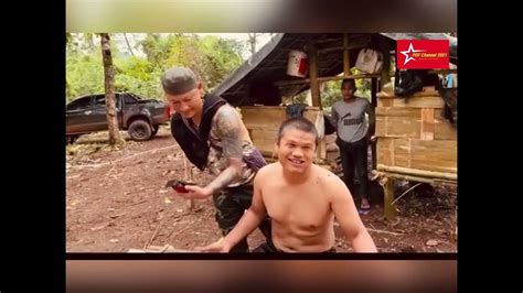 စစ်တိုက်တာ တော်သလို ဆံပင်ညှပ်လဲကောင်းတဲ့ ဗိုလ်အယ်စေးဝါး 💜💜 Youtube