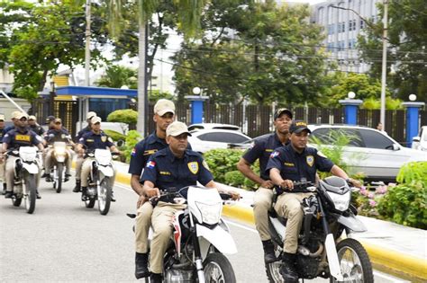 Policía Apresa En La Vega A Dos Presuntos Antisociales Por Robo De