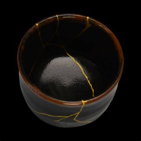 Black Kintsugi Chawan Pure Gold Kintsugi