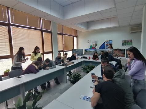 ВТУ Катедра География Студенти по География и Културен туризъм честват 30 години от Натура