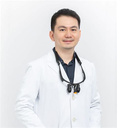 台北牙醫推薦牙周植牙專家林士峻牙醫師台北牙醫推薦林士峻醫師