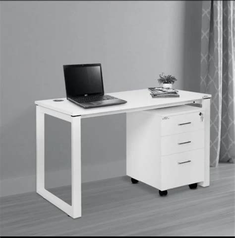 Modular Wooden Office Table At Rs 10500 Kalwa Thane Id 2853008177630