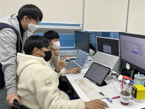 인공지능사관학교