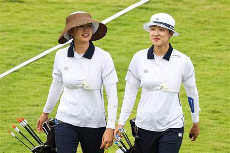 女양궁 임시현·안산 결승행… 금메달 ‘집안싸움 벌인다