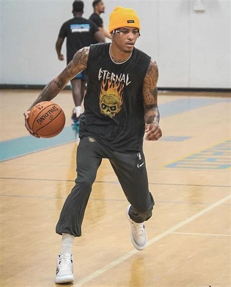 Pin By Brittany Entzminger On Nba Drip Pt 1 Nba Fashion Basketball