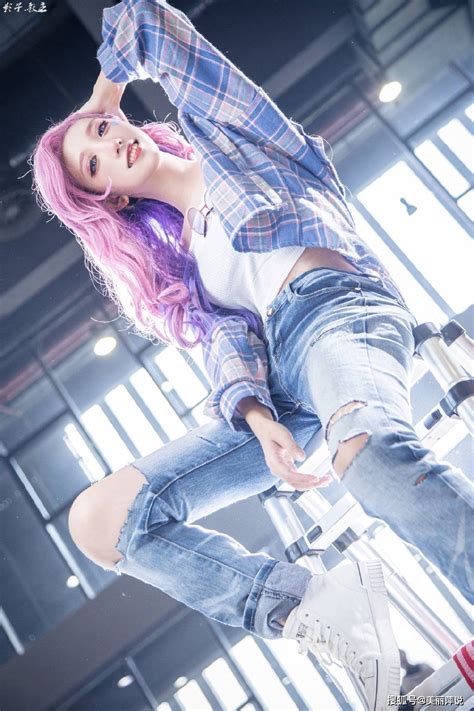 美女写真萨勒芬妮cosplay美女性感撩人写真图片 搜狐大视野 搜狐新闻