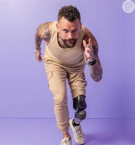 Vídeo De Nu Frontal De Vinicius No Bbb 24 Cai Na Web E Viraliza