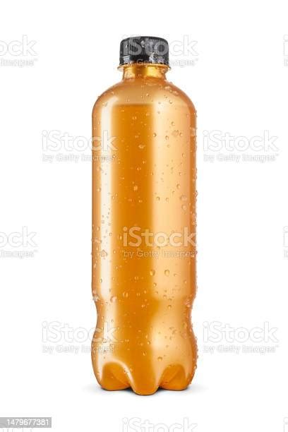 황금빛 오렌지 병에 담긴 에너지 음료는 물이 응축되고 얼음 결정이 흰색으로 분리되어 있습니다 0명에 대한 스톡 사진 및 기타 이미지 Istock